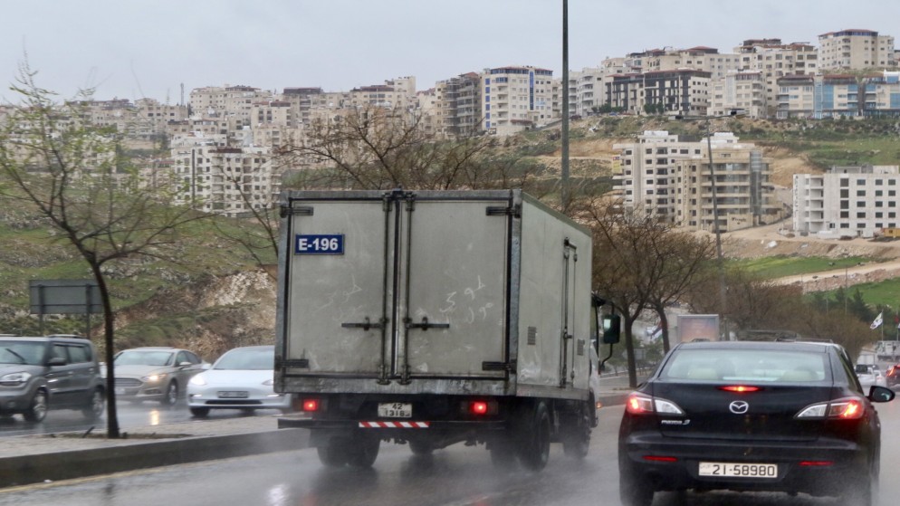 زخات مطر خفيفة ومتقطعة في أماكن متفرقة من المملكة