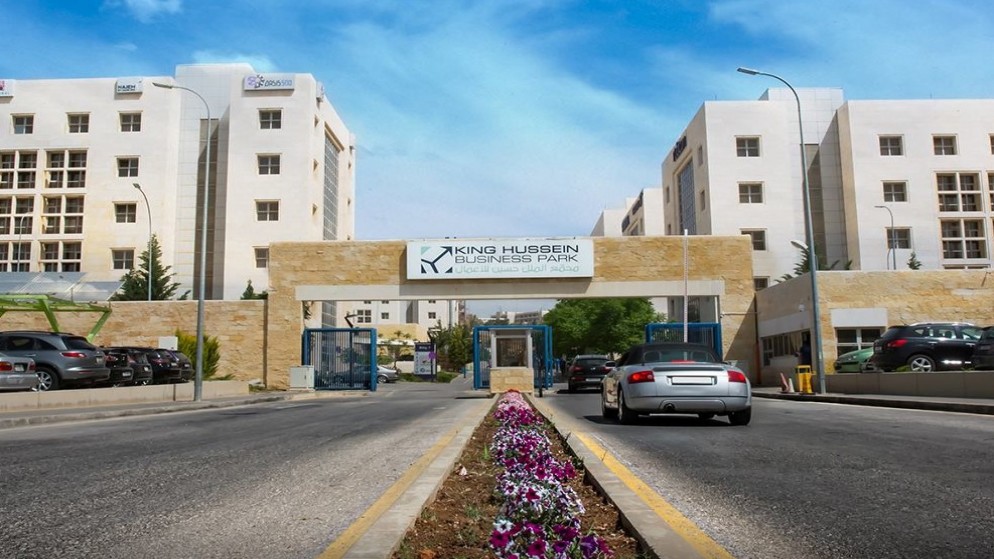 عرض مجاني عام في مجمع الملك الحسين للأعمال لمشاهدة نهائي كأس آسيا بين ...